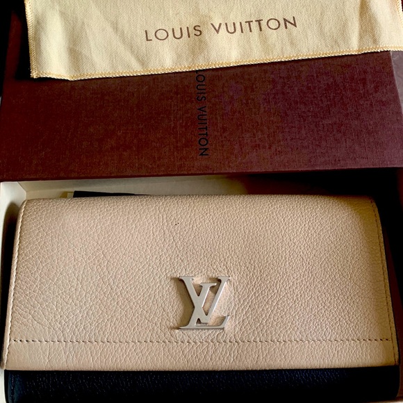 Louis Vuitton | Bags | Louis Vuitton Lock Me Long Wallet Calf Leather ...